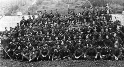Famous Army Unit: Easy Company, 506th Infantry Regiment ...